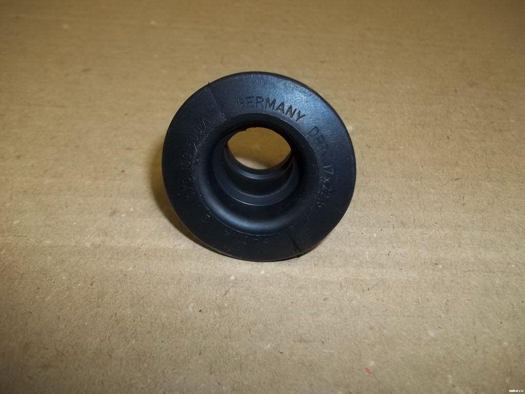 Резинка под сапун VAG 070103500A