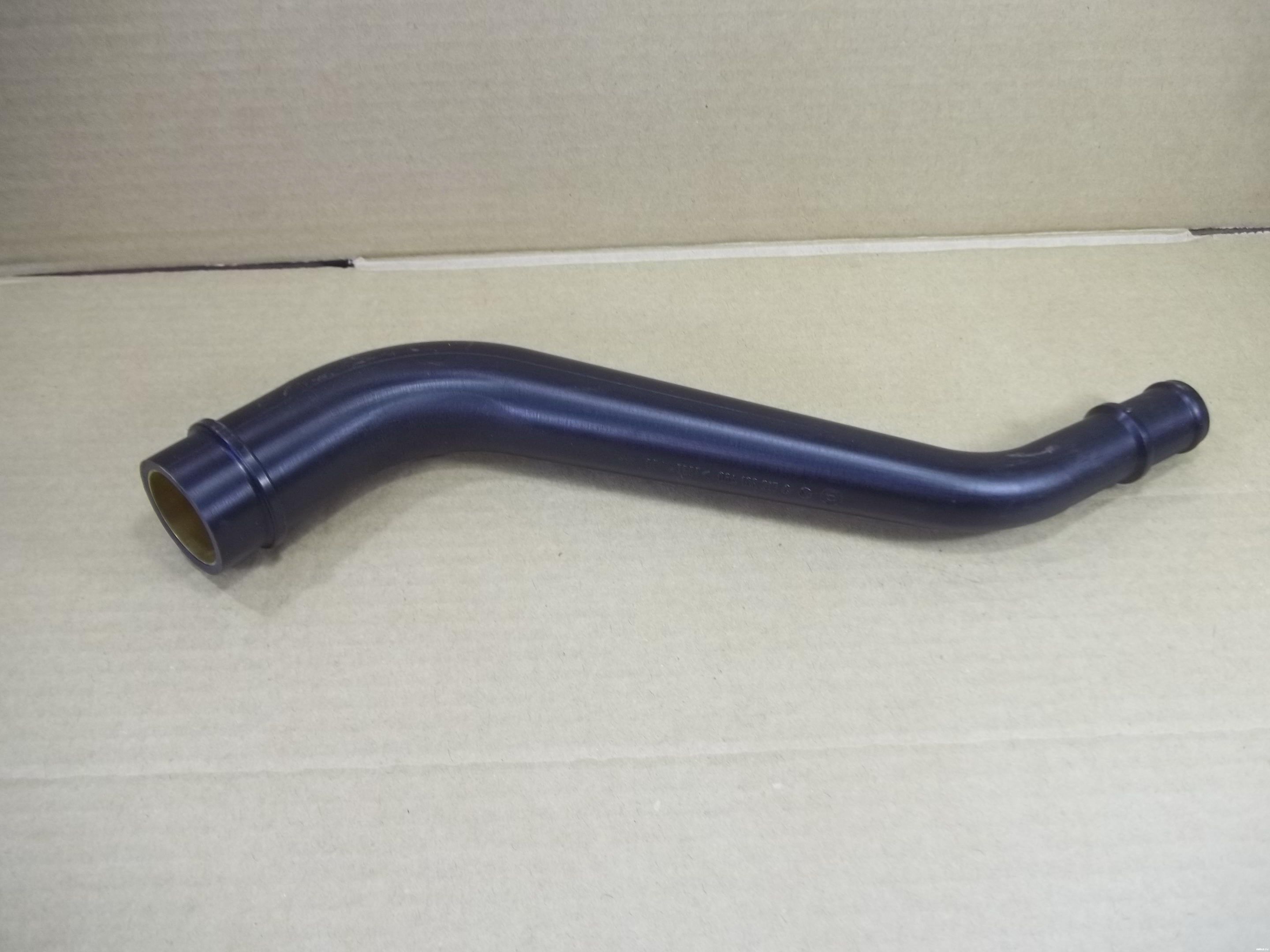 Трубка для удаления воздуха AXA VAG 06A103217C