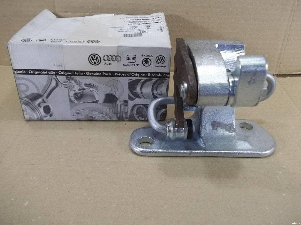 Ограничитель передний двери L VAG 7E0831411D