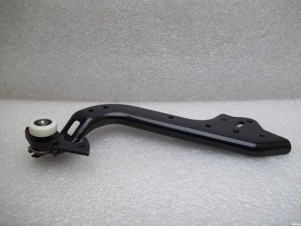 Кронштейн сдвижной двери нижний VAG 2E1843398C