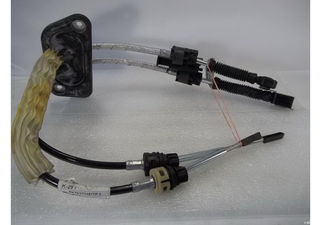 Трос КПП-6 VAG 7H1711877AK